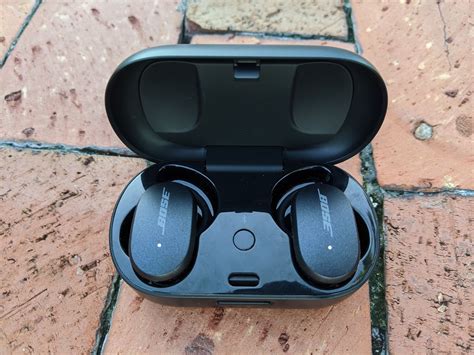 Bose Quietcomfort Earbuds Vs Jabra Elite T Which Noise Cancelling Earbuds Win Tom S Guide