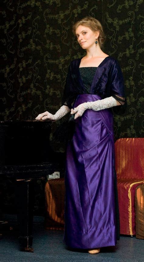 Titanic Fashion 1st Class Womens Clothing 1910 Formal Wear Fitted