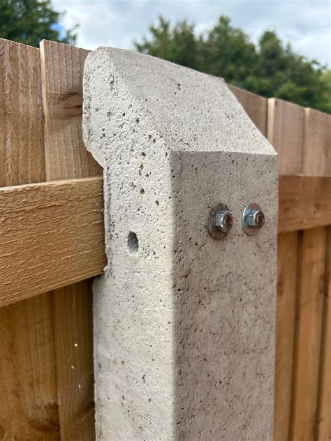 Concrete Wall Post