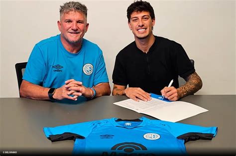 Após Deixar O São Paulo Rigoni Assina Pelo Belgrano