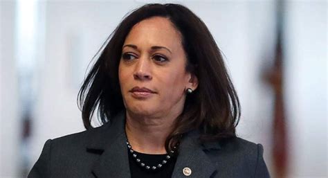 Kamala Harris Height Weight Body Measurements Bra Size Shoe Size