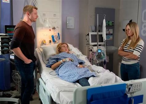 Coronation Street Star Fled In Shame After Stoma Bag ‘leaked In Front