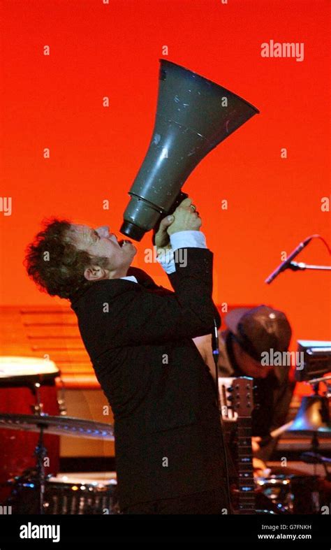 Tom Waits Megaphone