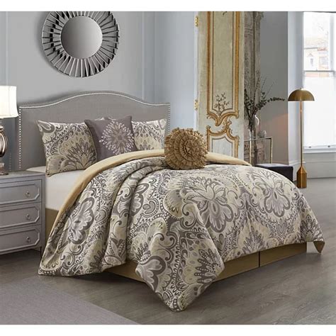 Nanshing Amelia Comforter Set