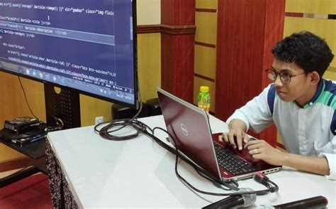 Pelatihan Programming Yang Diikuti Oleh Komunitas Guru IT Se Yogyakarta Tempat Kursus Terbaik