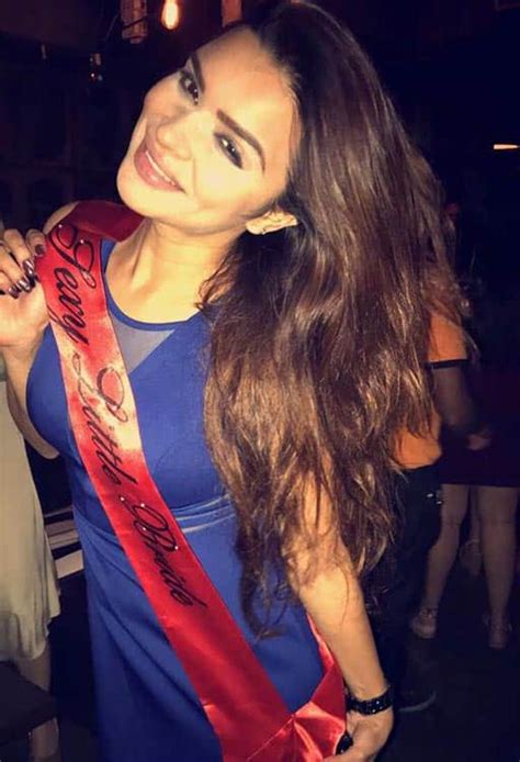 Aashka Goradia Gets A Sex And The City Themed Bachelorette View Pics Bollywood News
