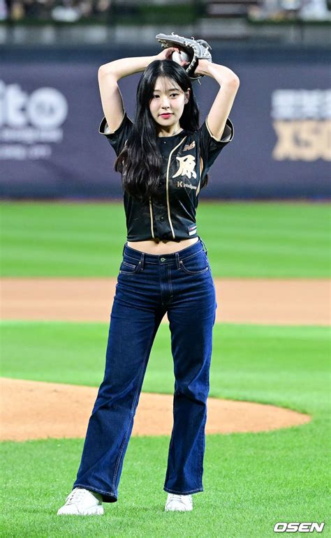 사진 2025 미스코리아 미 유은서 시구 우아한 와인드업 Osen