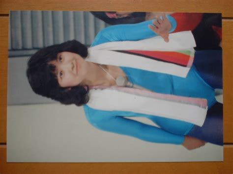 Yahooオークション ②石川秀美 生写真 Lサイズ