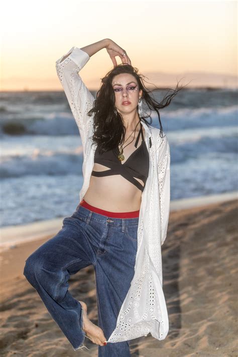Malia Arrayah S Feet I Piedi Di Malia Arrayah Page 7 Celebrities
