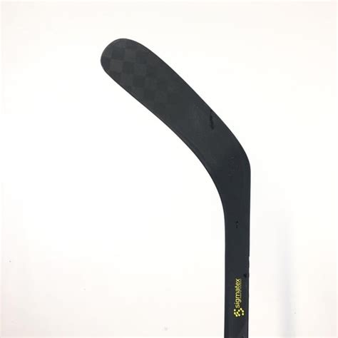 Brand New Left Handed Ccm Super Tacks As1 65 Flex P30 Curve Grip Concave Shaft Lh346
