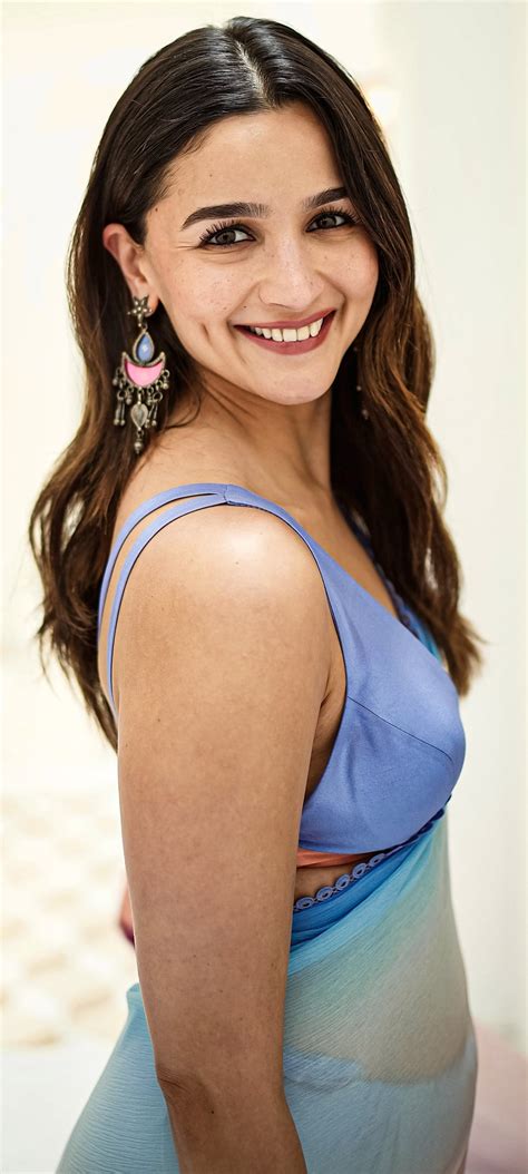 Alia Bhatt And Her Beautiful Face 🍑🔥🤤 R Aliabhattpics