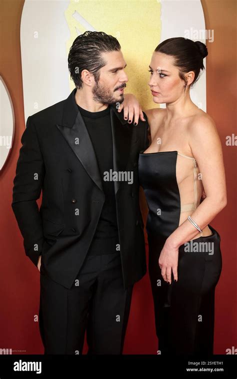 François Civil And Adele Exarchopoulos Pose For Photographers During