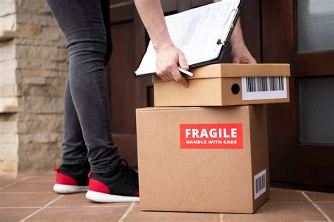 Best Practices For Packaging Fragile Items For Shipping