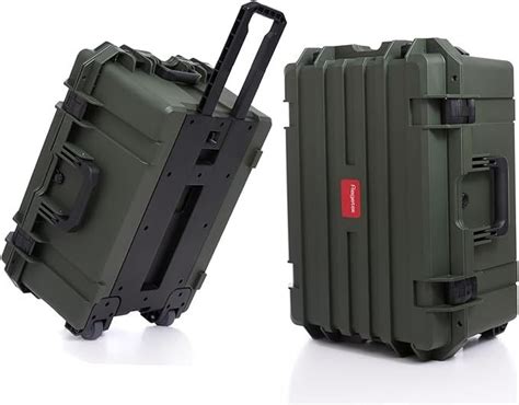 Regetek 27 Inch Waterproof Hard Case With Wheels