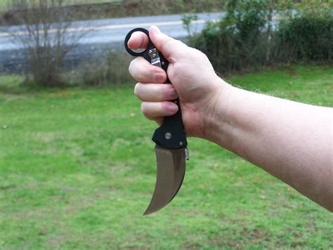 Pat Cascio's Product Review: Cold Steel’s Tiger Claw - SurvivalBlog.com