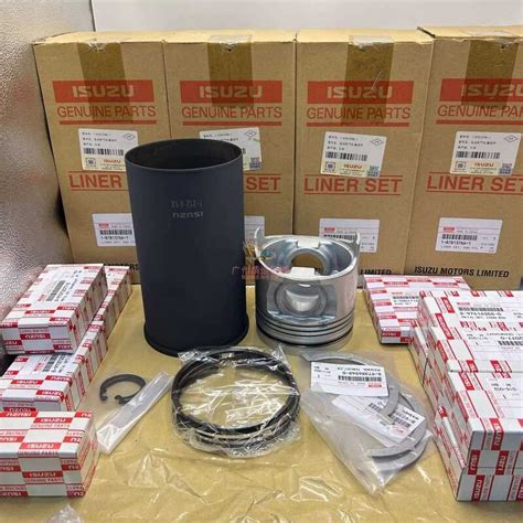 Isuzu Engine 4hk1 4jj1 4bd1 4le2 4bg 4jg1 Cylinder Gasket Piston Ring