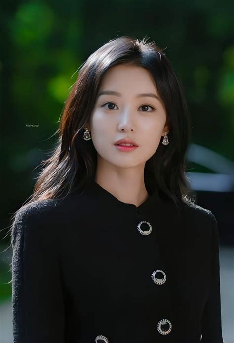 Queen Of Tear Kim Jiwon 美人 モデル 女性 美人 顔