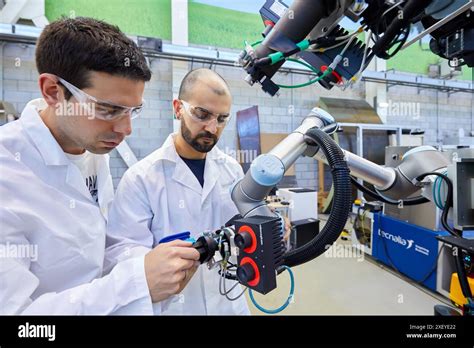 use of flexible robotics in industrial manufacturing processes mobile