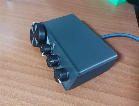 minimalist pc volume control with arduino deej case by nahuel