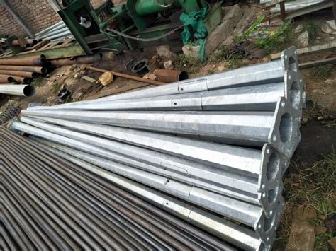 6m Dual Arm Gi Pole For Street Light At Rs 6300piece In Sikandrabad Id 2854198705912