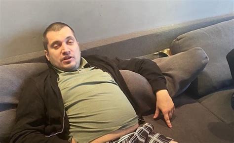 «паша техник лижет что за слив и где видео Kliker
