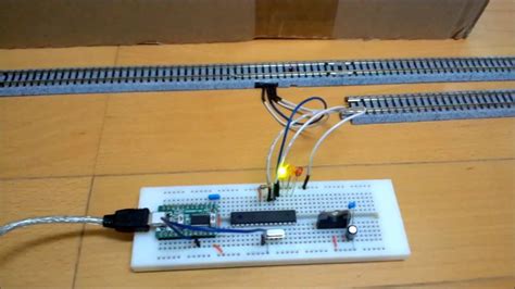 Arduino互換マイコンで列車検知 Youtube