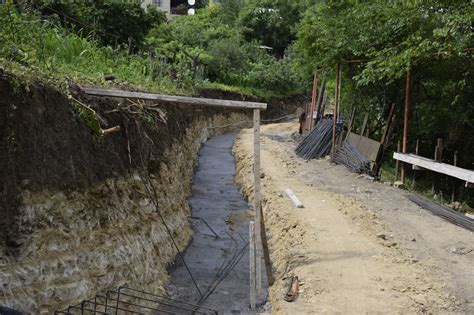 თეთრაწყარო ჩემი სოფლის გზა 🤚 ხარაგაულის მუნიციპალიტეტის სოფელ თეთრაწყაროში ორ უბანში შიდა