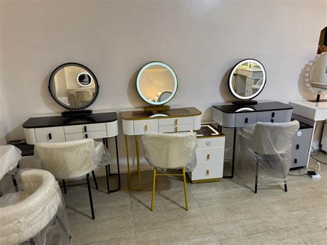 Гоо сайхны ширээ Гоо сайхны ширээ сандлын дэлгүүр