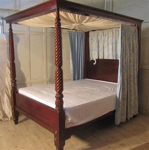 Victorian Mahogany Four Poster Bed Large Size With Sunburst Canopy At
