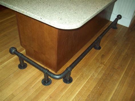 Bar Foot Rail Ideas Examples And Forms