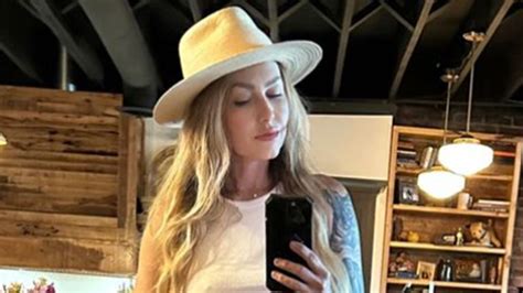 American Pickers Star Mike Wolfes Girlfriend Leticia Cline Goes