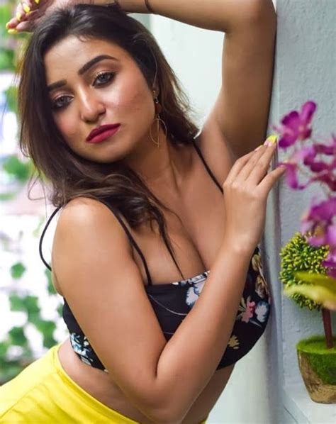 Indian Hot Actress Latest Photoshoot Pics Actress Doodles Hot