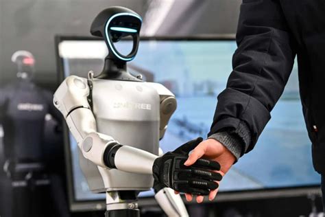 باستخدام الذكاء الاصطناعي روبوتات للقيام بـالأعمال المنزلية