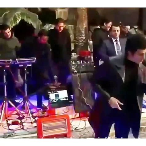 اجرای زیبا آهنگ نارفیق از محسن لرستانی