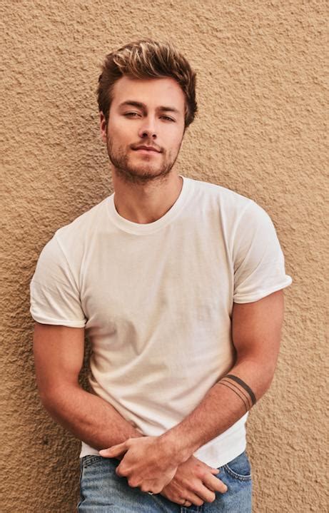 Peyton Meyer Number 1517 Peyton Meyer Photos And High Res Pictures