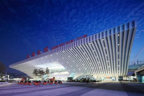 深圳北火车站 Flughafenarchitektur Beleuchtung Marina Bay Sands