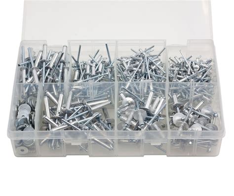 Assorted Rivets Gtse