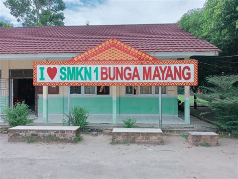 Tiga Penghargaan Sekaligus Smkn 1 Bunga Mayang Jadi Sekolah
