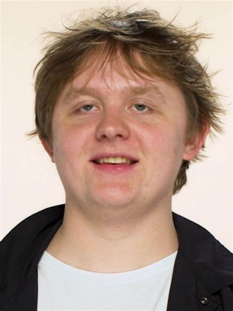 Льюис Капальди — фото, биография, личная жизнь, новости, песни 2024 - 24СМИ