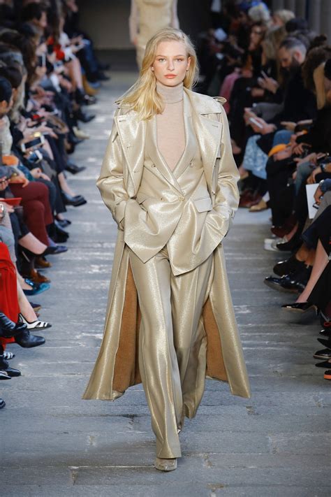 Max Mara Fall Winter 2017 2018 Ready To Wear