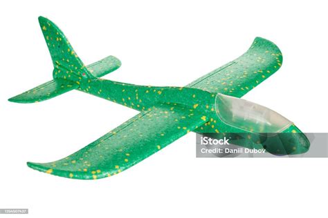 Pvc 폼 플라스틱 탈착식 날개가 있는 비행기 글라이더 녹색 조명 흰색으로 분리된 항공기 0명에 대한 스톡 사진 및 기타 이미지