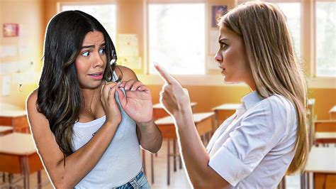 Minha IrmÃzinha EstÁ Sofrendo Bullying Na Escola Youtube