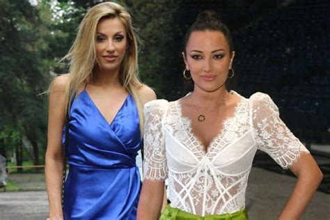 ПУКНА ВИСТИНАТА за односот на пејачките Не зборуваат поради ОВА ФОТО