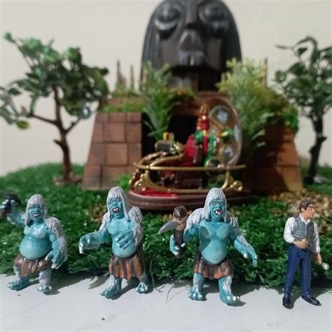The H G Wells Time Machine And Morlock Sphinx Diorama 1 58 Scale