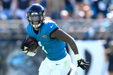 Jags Rb Travis Etienne Jr Returns To Louisiana For Thursday Night