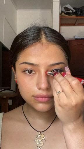 Transform Your Look With Our Stunning Makeup Tutorial 💄 Dive Into The