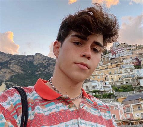 Benji Krol Youtuber Biography Wiki Girlfriend Age Net Worth Story