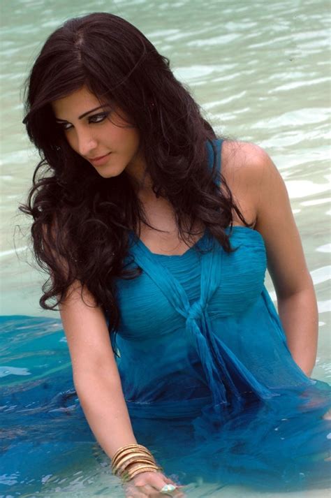Nisewallpapers Shruti Hassan Photos