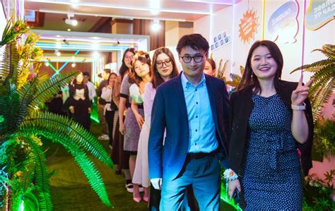 “Оюу толгой” компанийн Залуусын хөгжлийн хөтөлбөрт хамрагдсан оюутан сурагчид батламжаа гардан