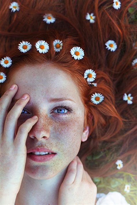 Striking Portraits Of Gorgeously Freckled Redheads By Maja Topcagic